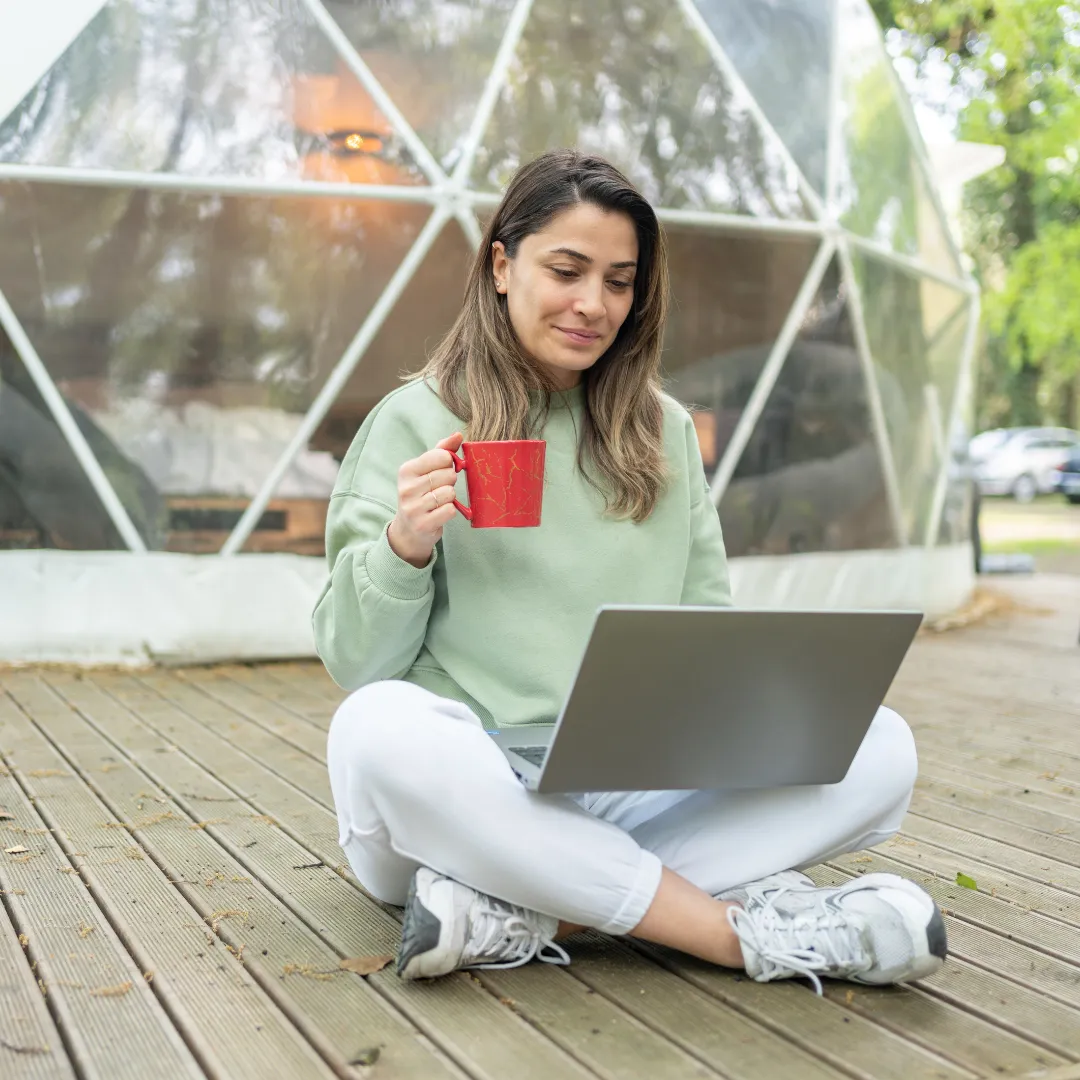 GlampingNest - Unique Glamping Experiences & Luxury Property Rentals